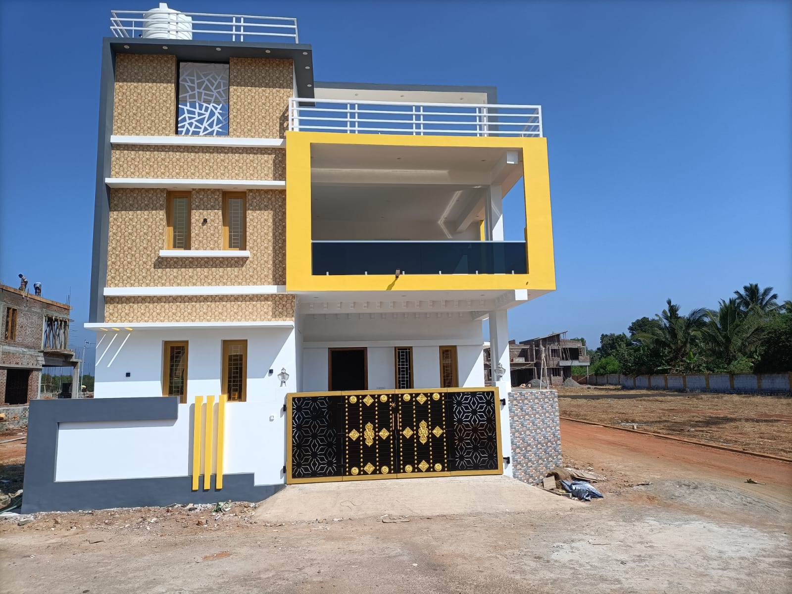 New House For Sale In VIP Garden, Thammathukonam | House & Land For ...